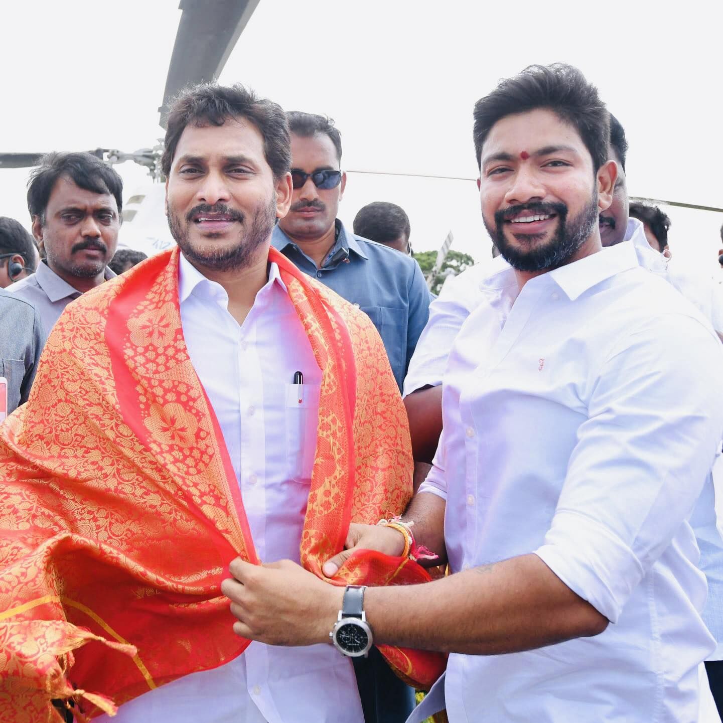 మాజీ మంత్రి విశ్వరూప్‌ కొడుకు అరెస్ట్‌ | Former Minister Vishwaroop's ...